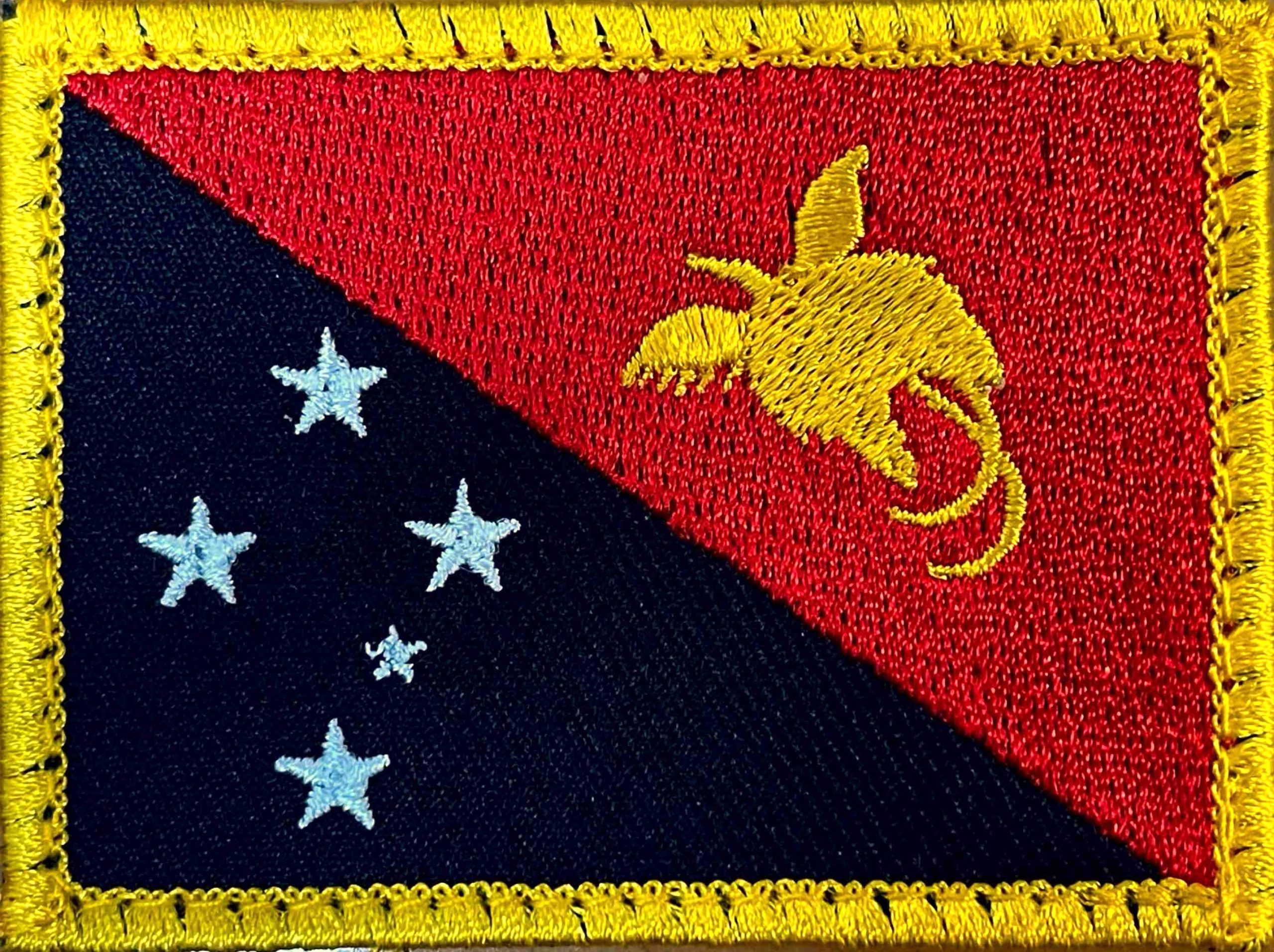 Papua New Guinean Flag (5x10cm) - Sisley Clothing